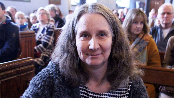 Sandra Schnell, la primera mujer que dirige una parroquia en la ...